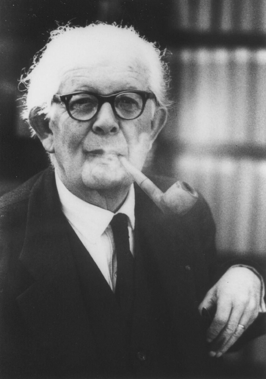 Jean Piaget (1896-1980) Jean Piaget (1896-1980)