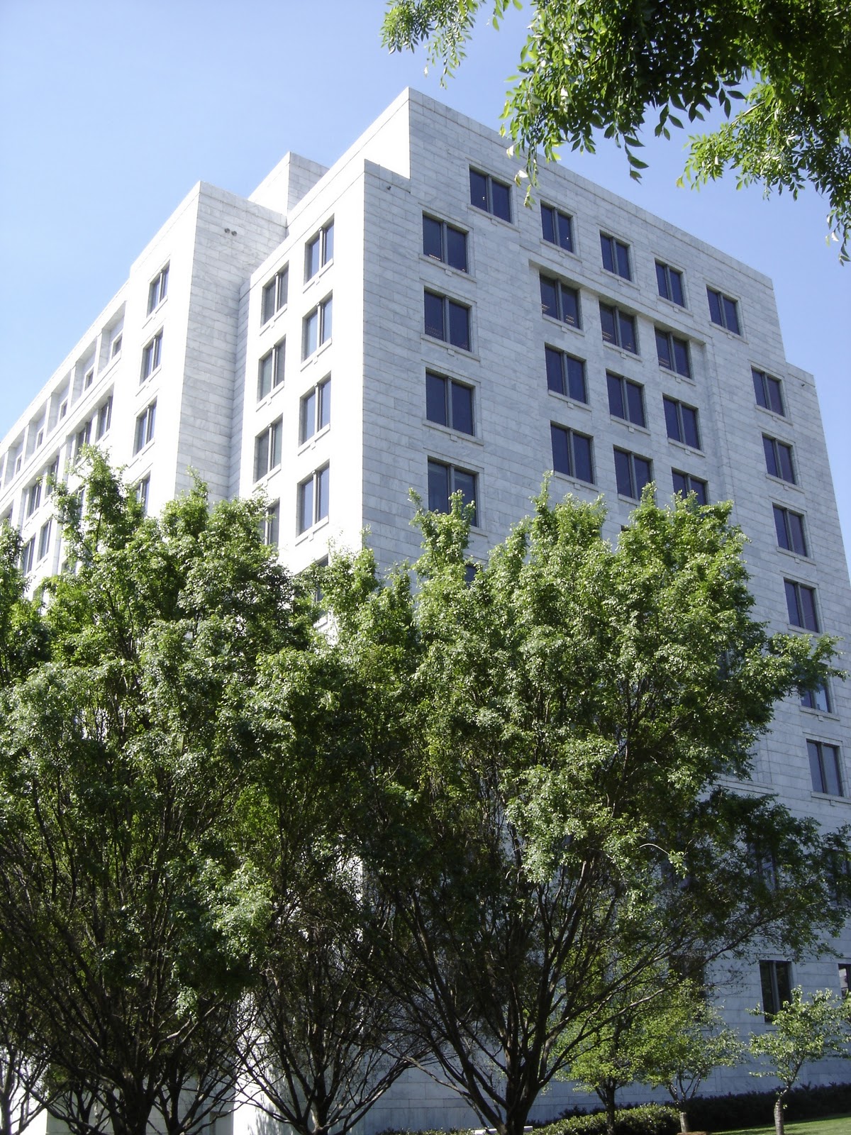 Places To Go, Buildings To See: Federal Reserve Bank - Atlanta, Georgia