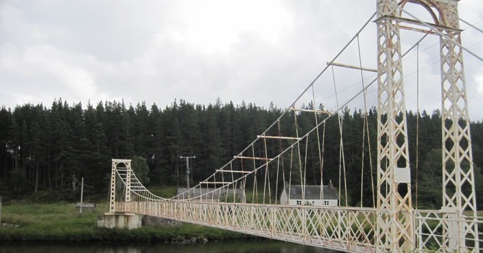 Deesidewalks.com: The Seven Bridges Trail