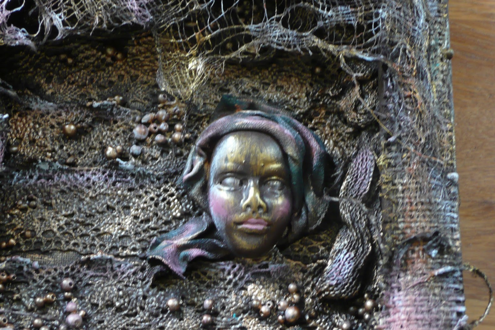 True Colours: Powertex Bronze Plaque - PaperArtsy Fabric Challenge