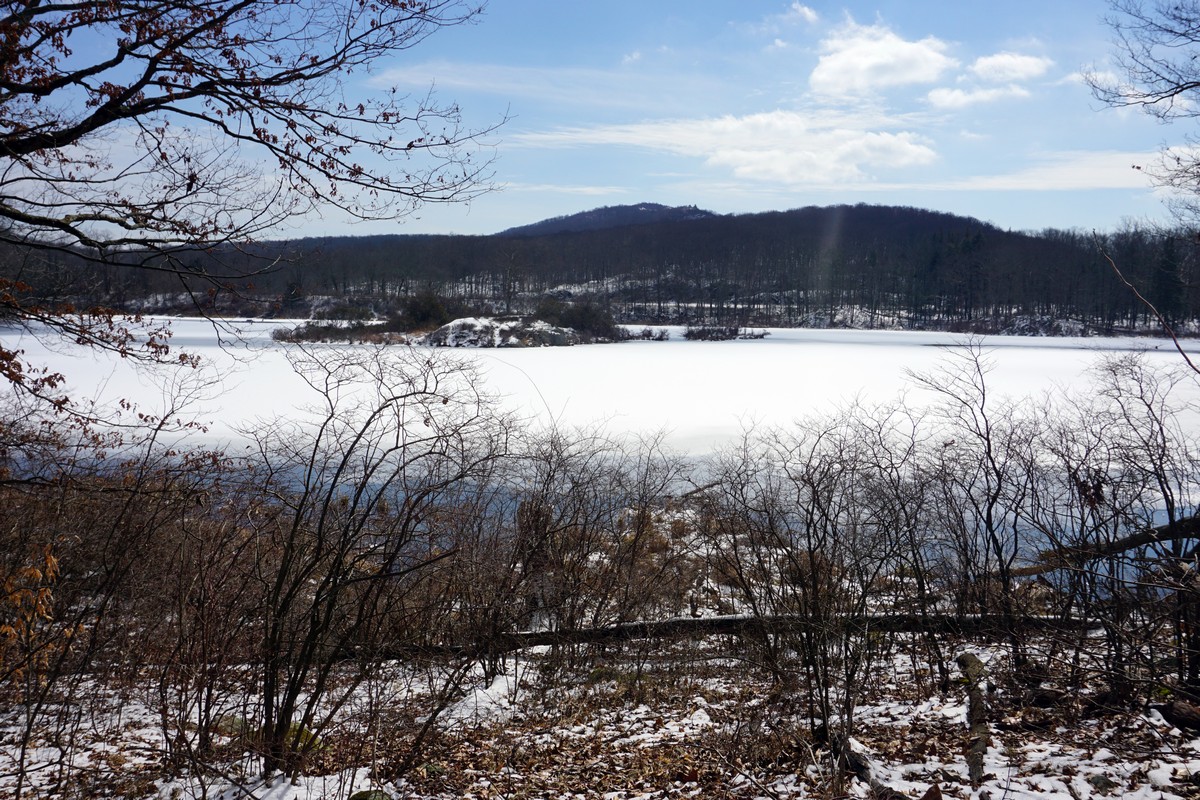 Harriman Hiker: Harriman State Park and Beyond: Turkey Hill Lake ...
