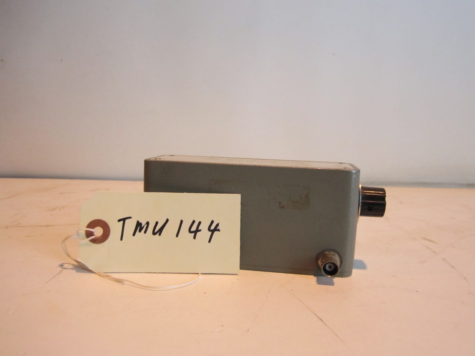 HP 355C VHF Attenuator 0.5 Watt 50-Ohms (TMU144) - Panatron Inc.