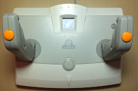The Dreamcast Junkyard: A Quick Look At The Dreamcast Twin Stick Controller