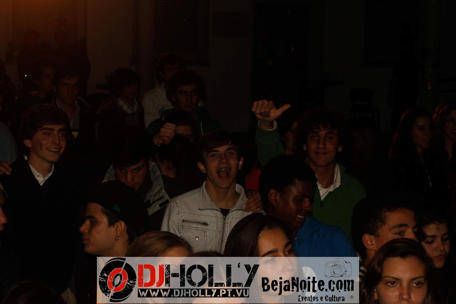 Bejanoite.com: Deejay Holly - Escola D. Manuel Beja - fotos Bejanoite