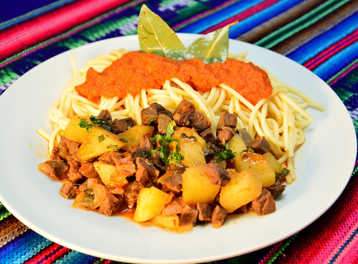 Receta: Tallarines Rojos con Chanfainita