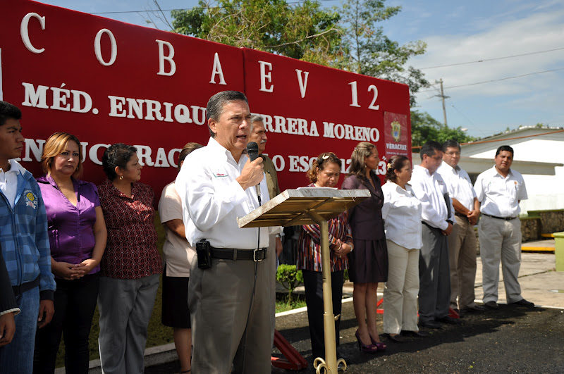 ASTRO 2002: EXHORTA PORTILLA BONILLA A ALUMNOS DEL COBAEV 12 PARA ...