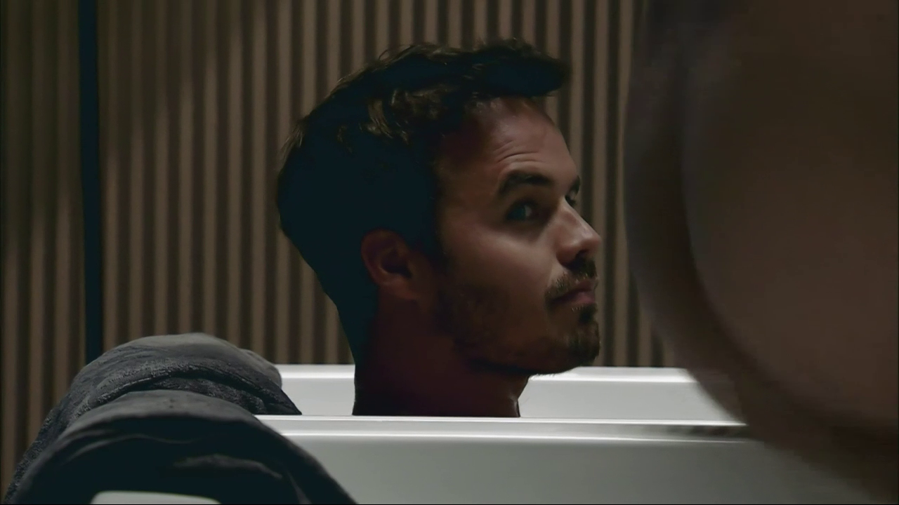 BENJAMIN ROJAS & JUAN GUILERA EN LA NUEVA SERIE LLAMADA RIZHOMA HOTEL ...