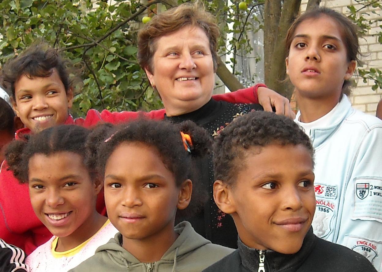 AFRO-EUROPE: Video: Bi-racial Children in Ukraine - The adoption issue