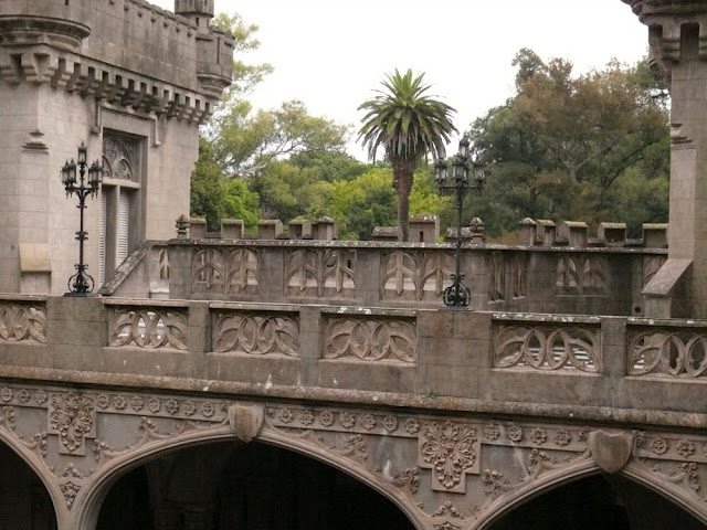 Castillo Naveira, en Luján, Provincia de Buenos Aires