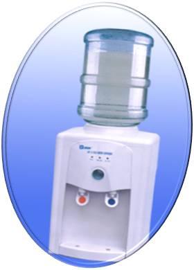 自然の水「ｱﾙﾋﾟﾅｳｫｰﾀｰ」- water server