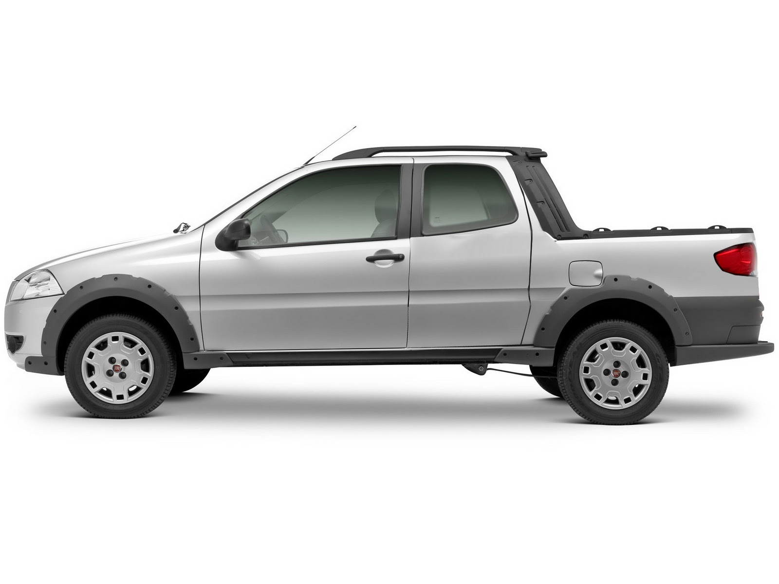 Blog do Largartixa: Strada 4 portas by Gabriel Oliveira