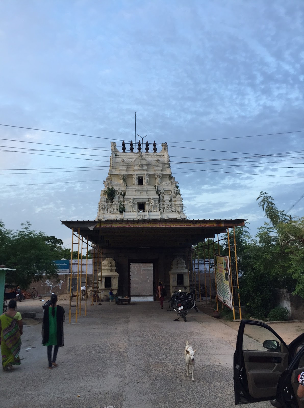 Tamilnadu Tourism: Jalanatheeswarar Temple, Thakkolam – The Temple