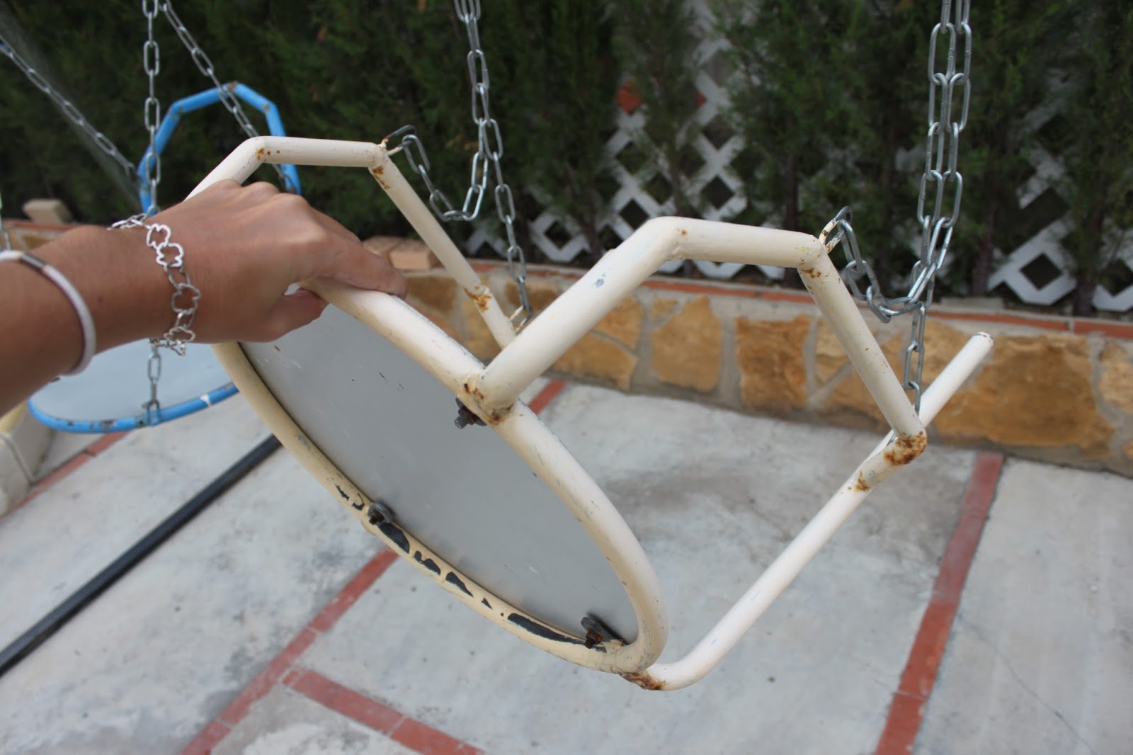 El blog de Lorenna: Columpio casero en el jardín