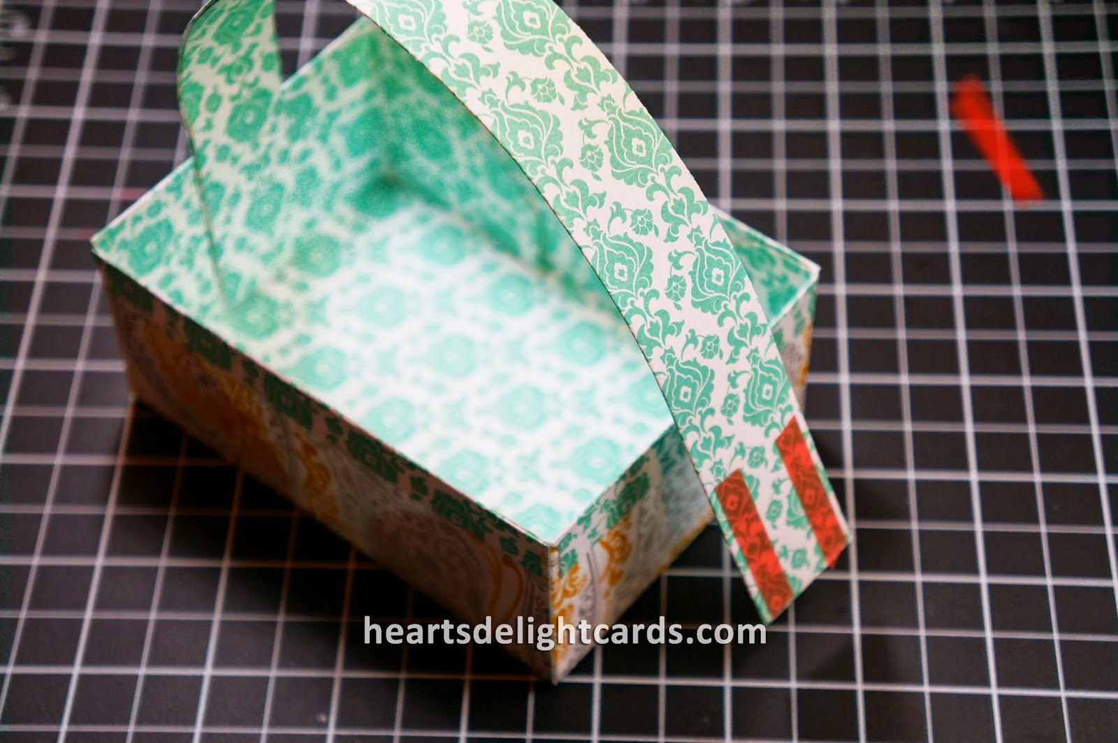 Heart's Delight Cards: Basket Tutorial