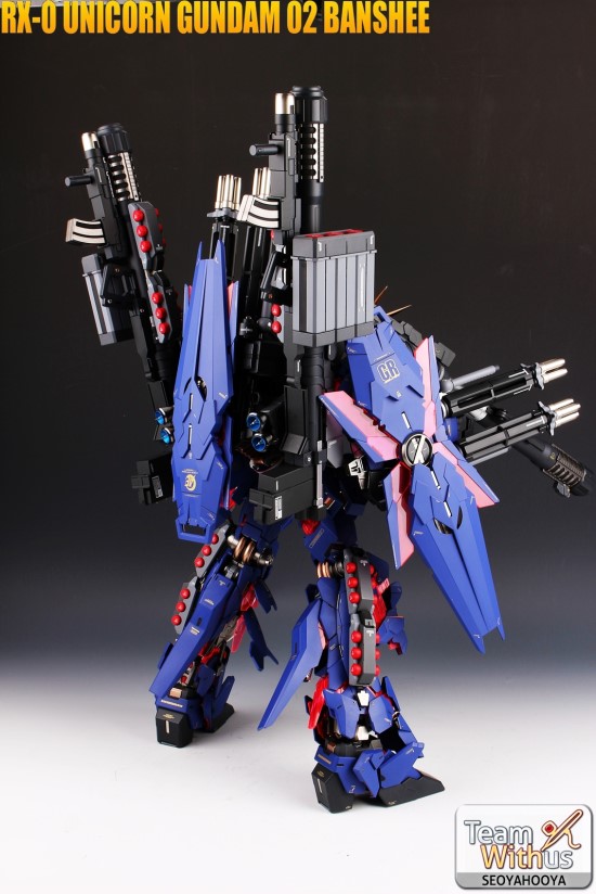 Custom Build: PG 1/60 Full Armor Unicorn Gundam 02 Banshee