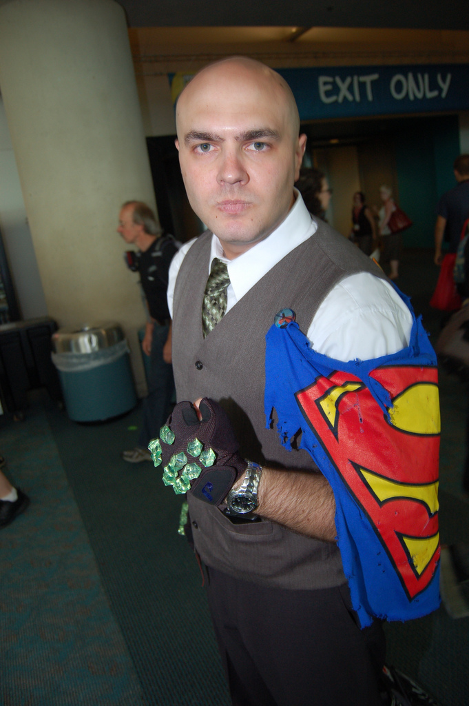 COMIC BOOK FAN AND LOVER: COSPLAYS # 047: LEX LUTHOR