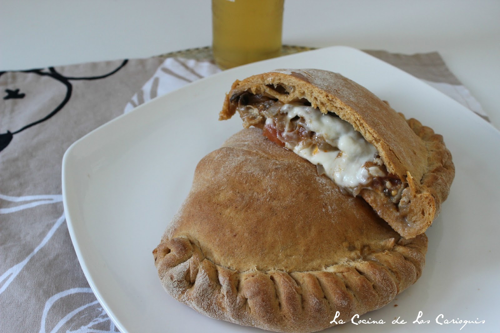 La Cocina de Los Carioquis: Calzone de Pollo y Champiñones