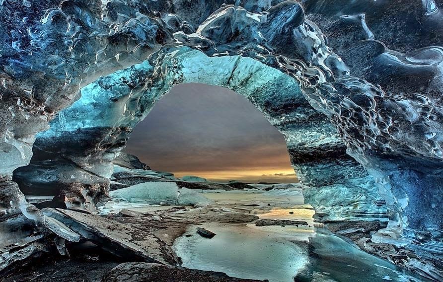 Skaftafell, cueva de hielo, en Islandia - Agencia de Viajes
