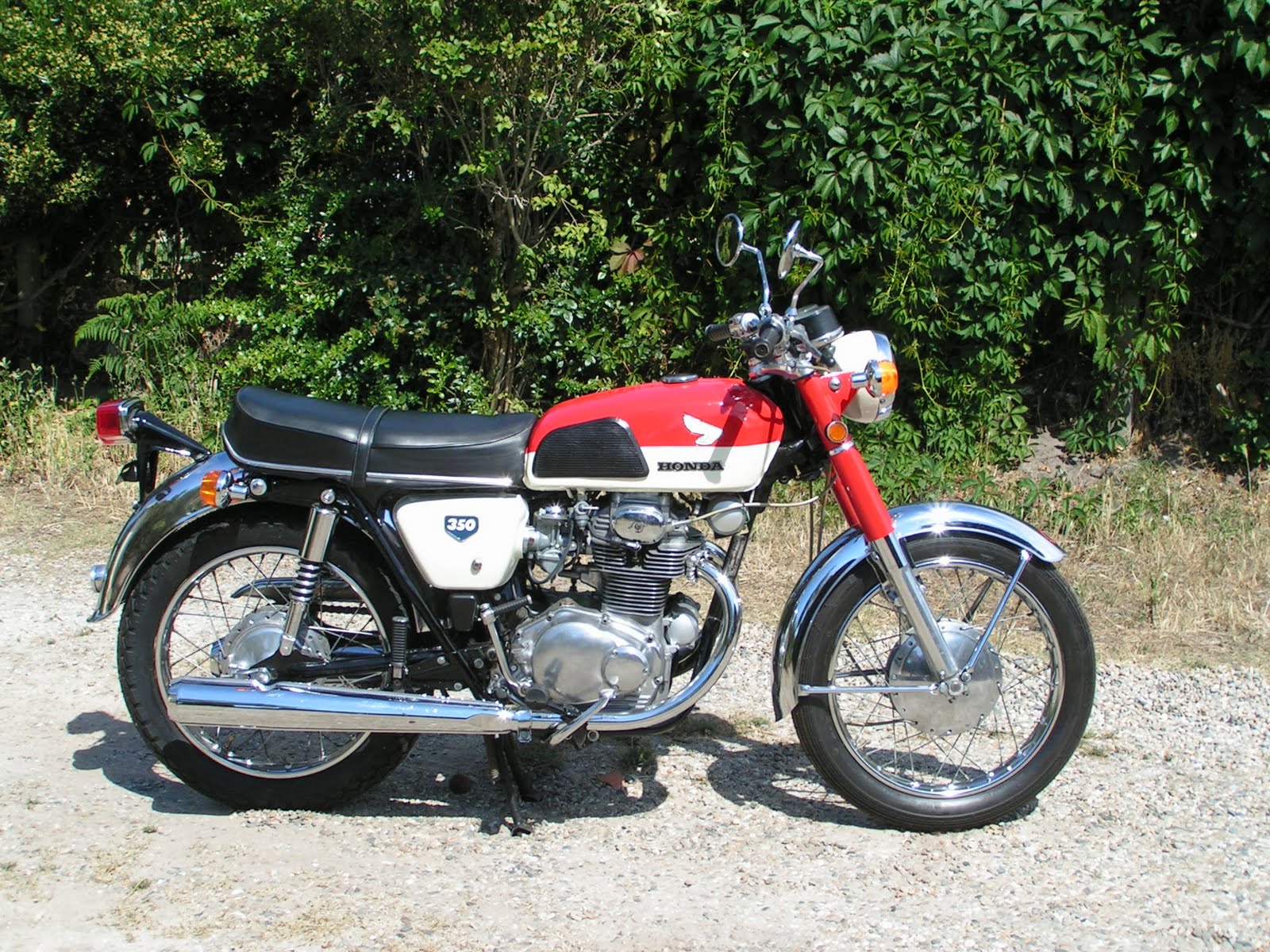Restauration HONDA CB 350 K1 de 1969: juin 2011