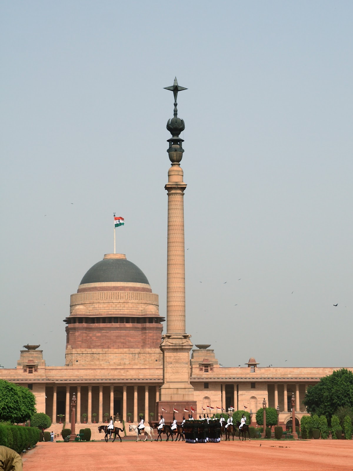 Jacob's Delhi: The Changing of the Guard at Rashtrapati Bhavan