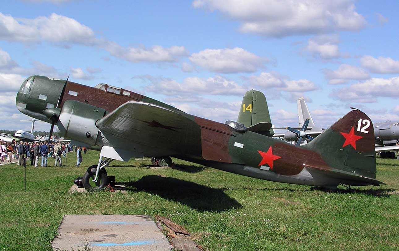 nhungdoicanh: Ilyushin DB-3