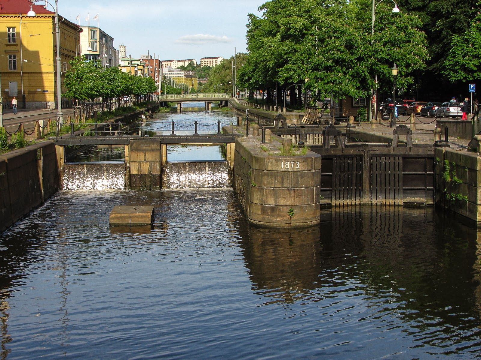 A mile of runway will take you anywhere.: A visit to Sweden's Aeroseum