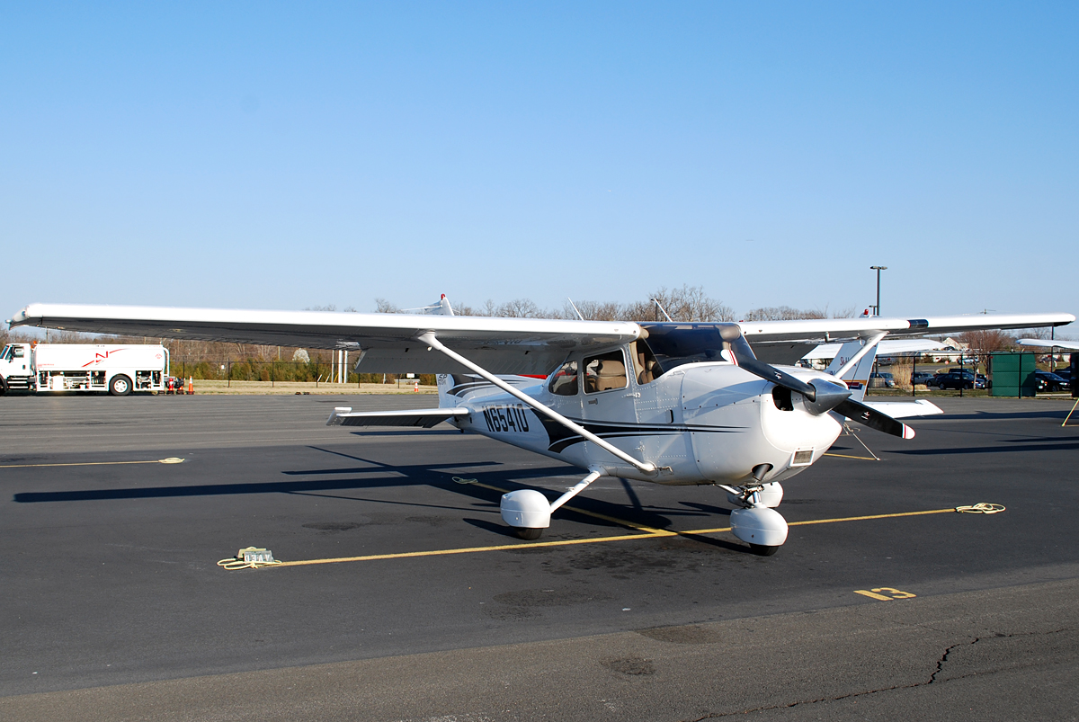 The Mint Green Log: Dulles? Yep.