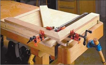World Of Wood: Corner Clamp