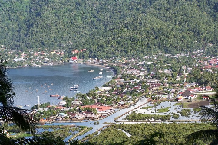 Sangihe Island : Sangihe Island Airfield : Sangihe island, tahuna ...