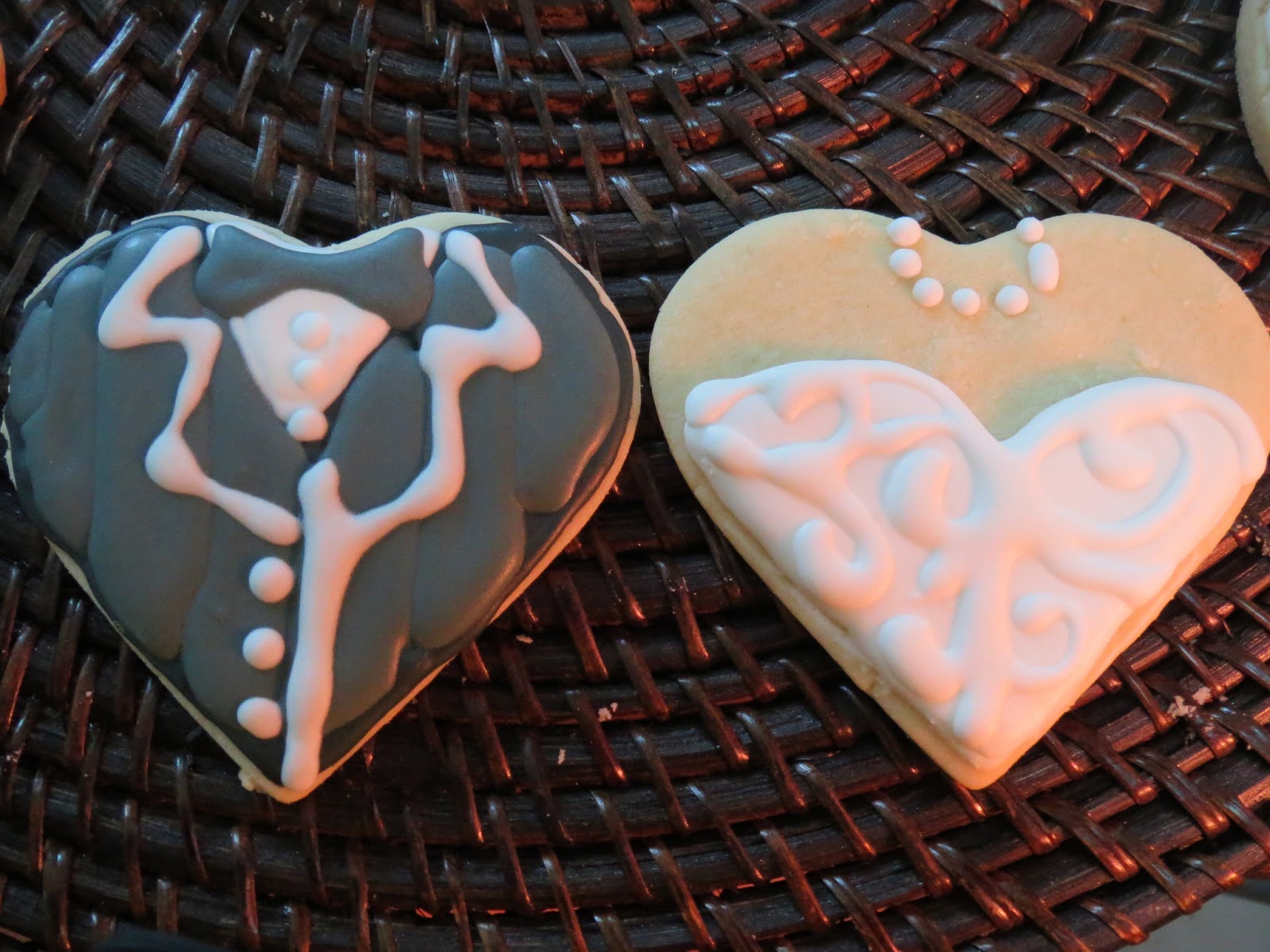 ELM's Hot Stuff: Wedding Shower Cookies