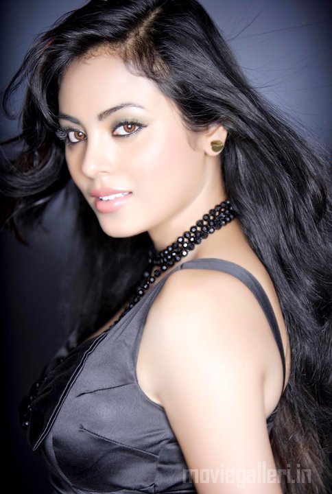 Pinky sarkar (Meenakshi) Latest Updates, Gallery, Wiki, Affairs ...