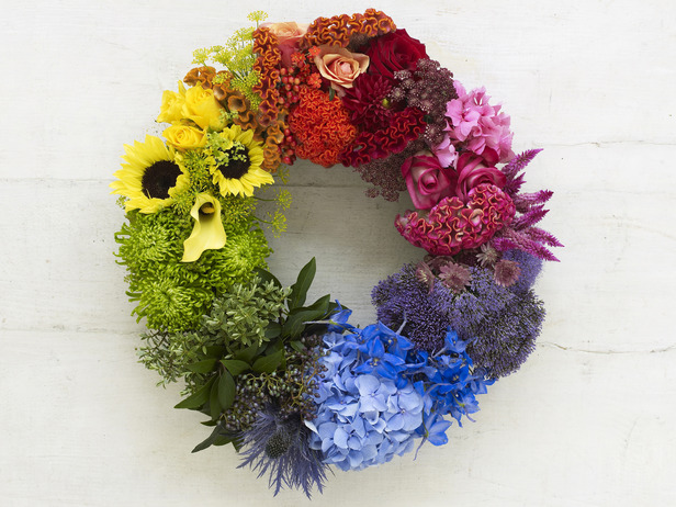 Mrs. Petals: Color Combinations using the Color Wheel