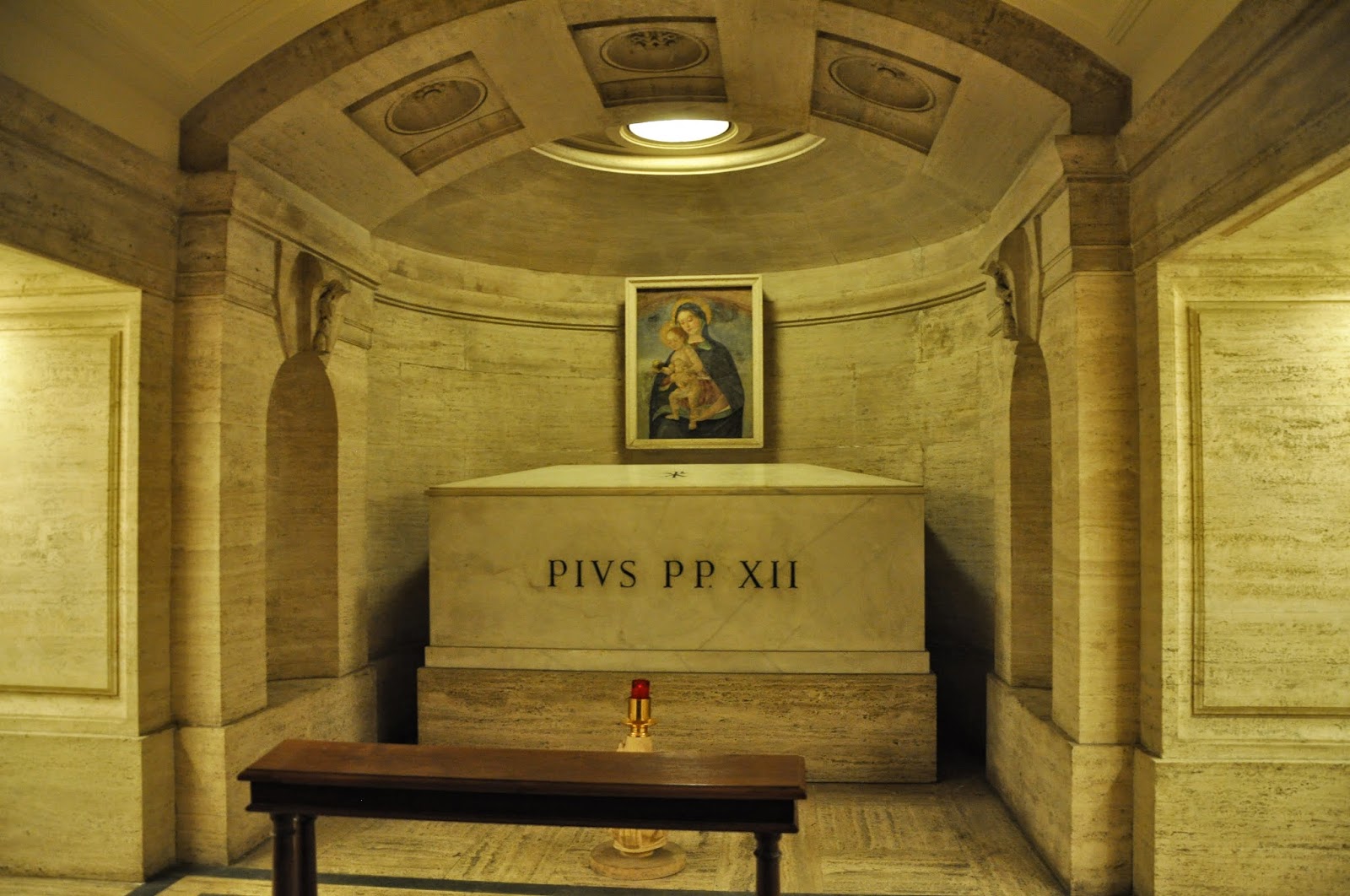 Orbis Catholicus Secundus: Tomb of Venerable Pius XII in the Vatican