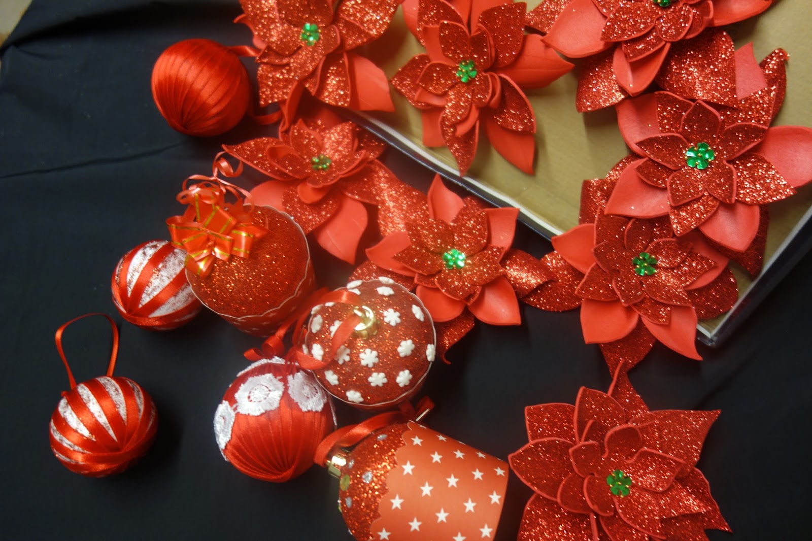 Craciunita- decoratiuni hand made pentru brad