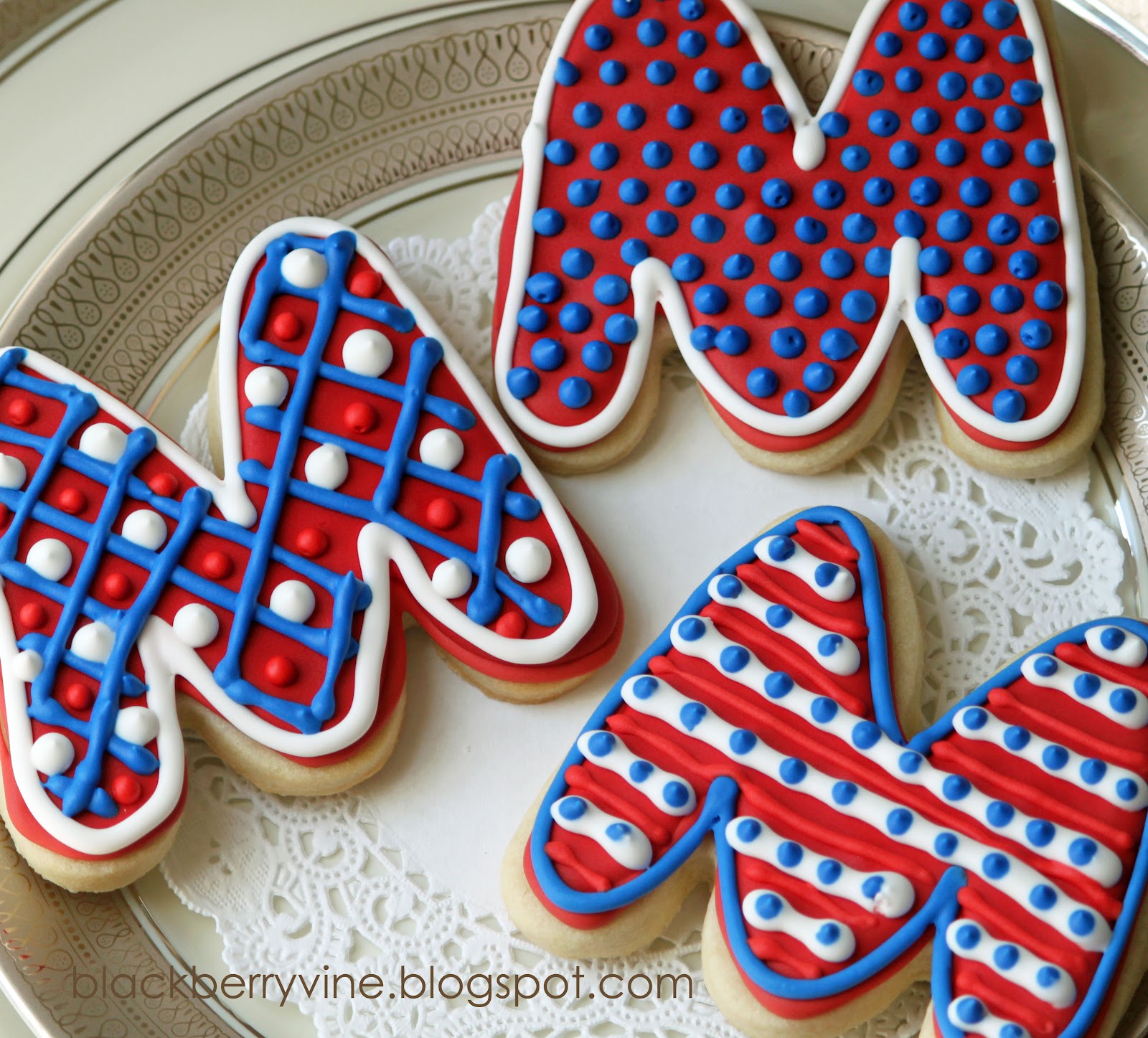 The Blackberry Vine: Ole Miss Cookies