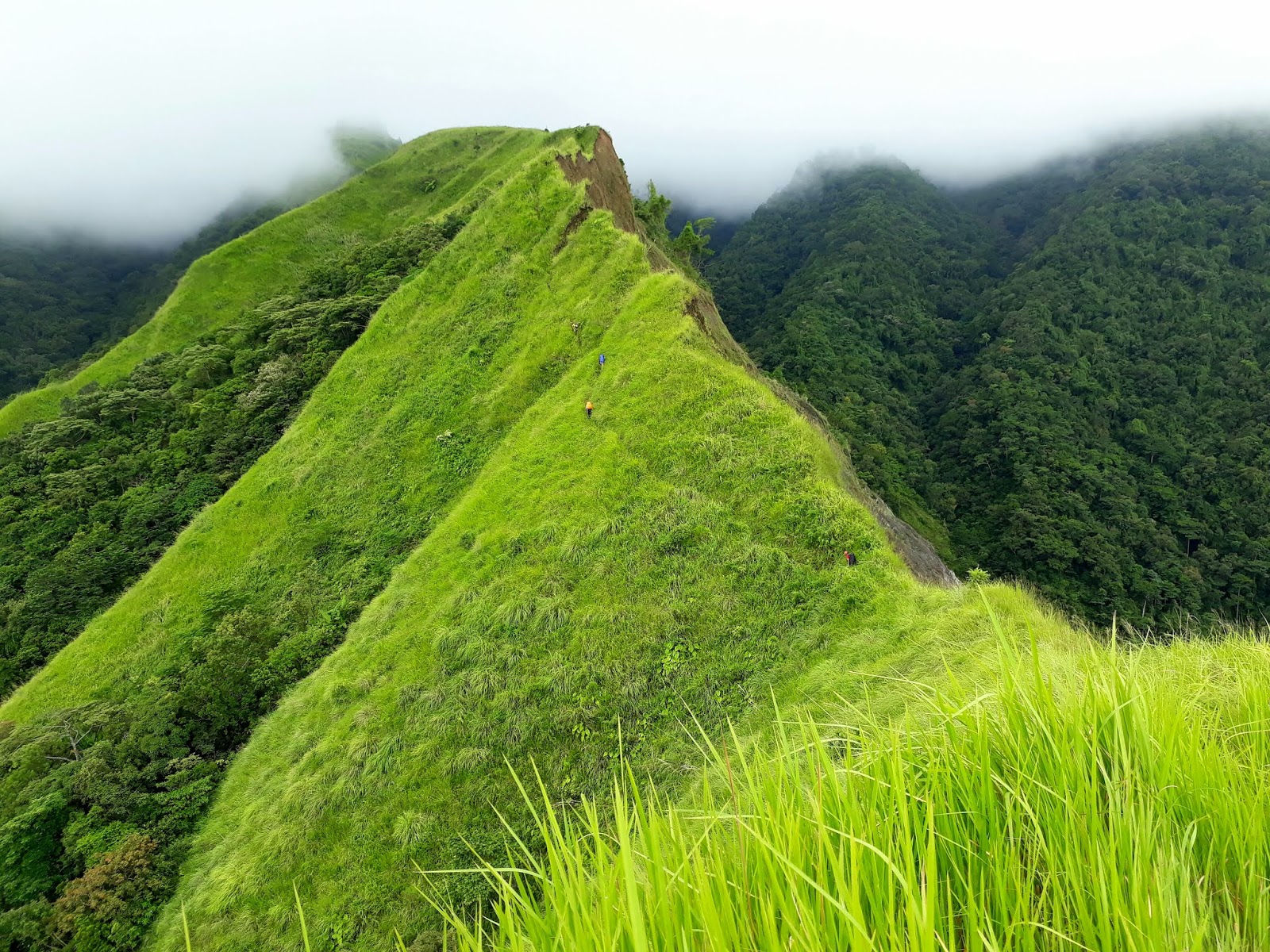 Travel with Life: Mt. Nangtud, Antique