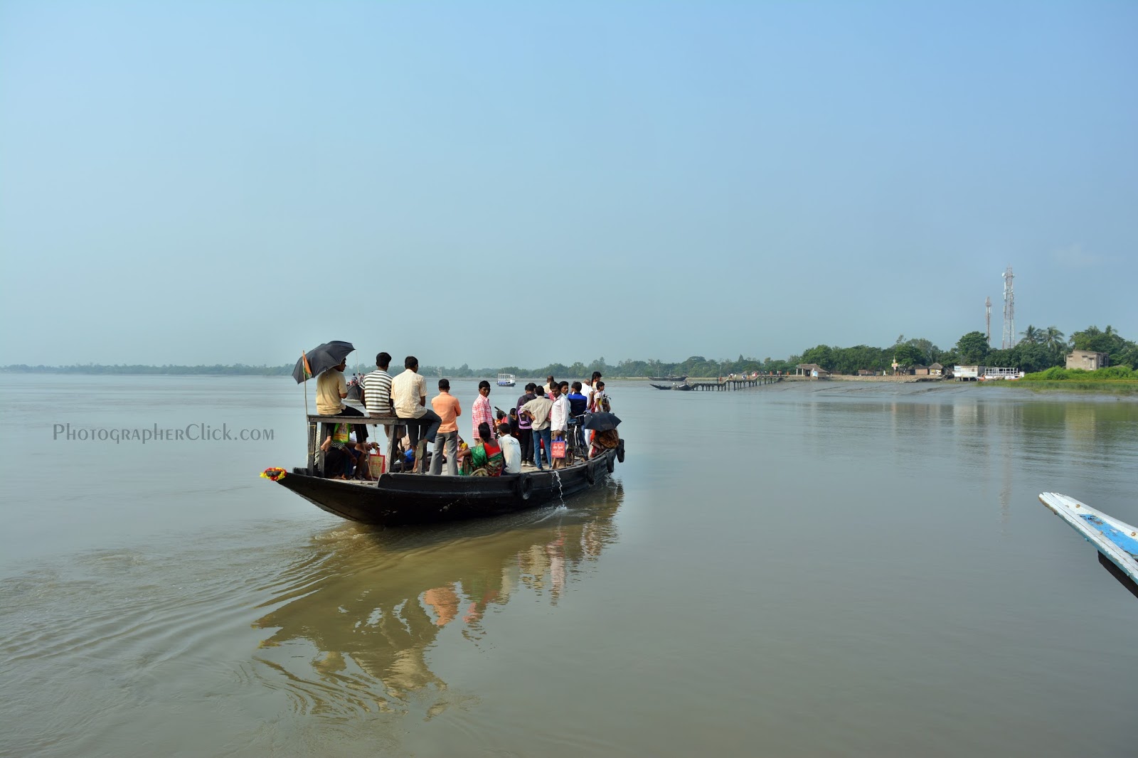 Boats in a river at Bhandarkhali Ferry Ghat