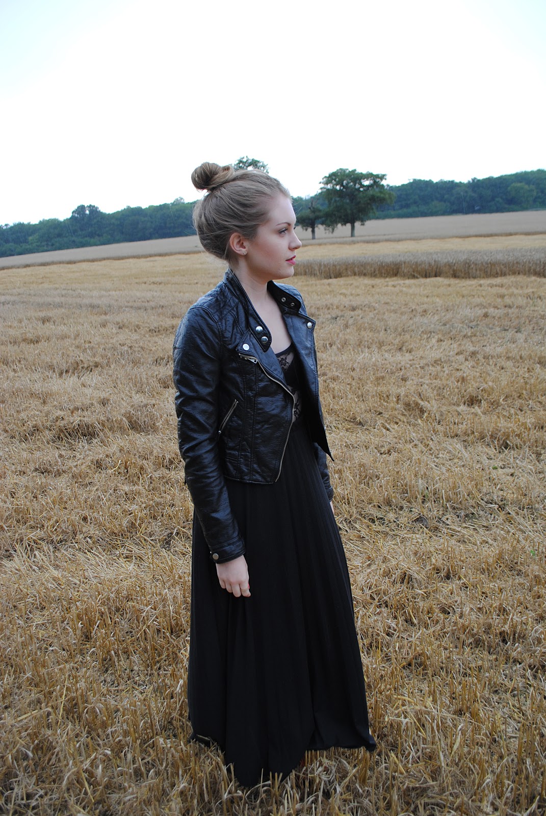 The Fashion Native: OOTD: Gothic