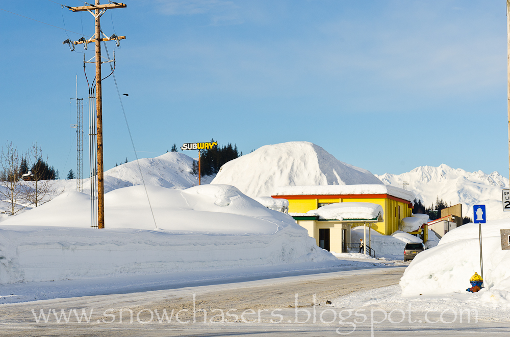Snow Chasers: Shredding in Thompson, Hatcher and Turnagain Pass!!!