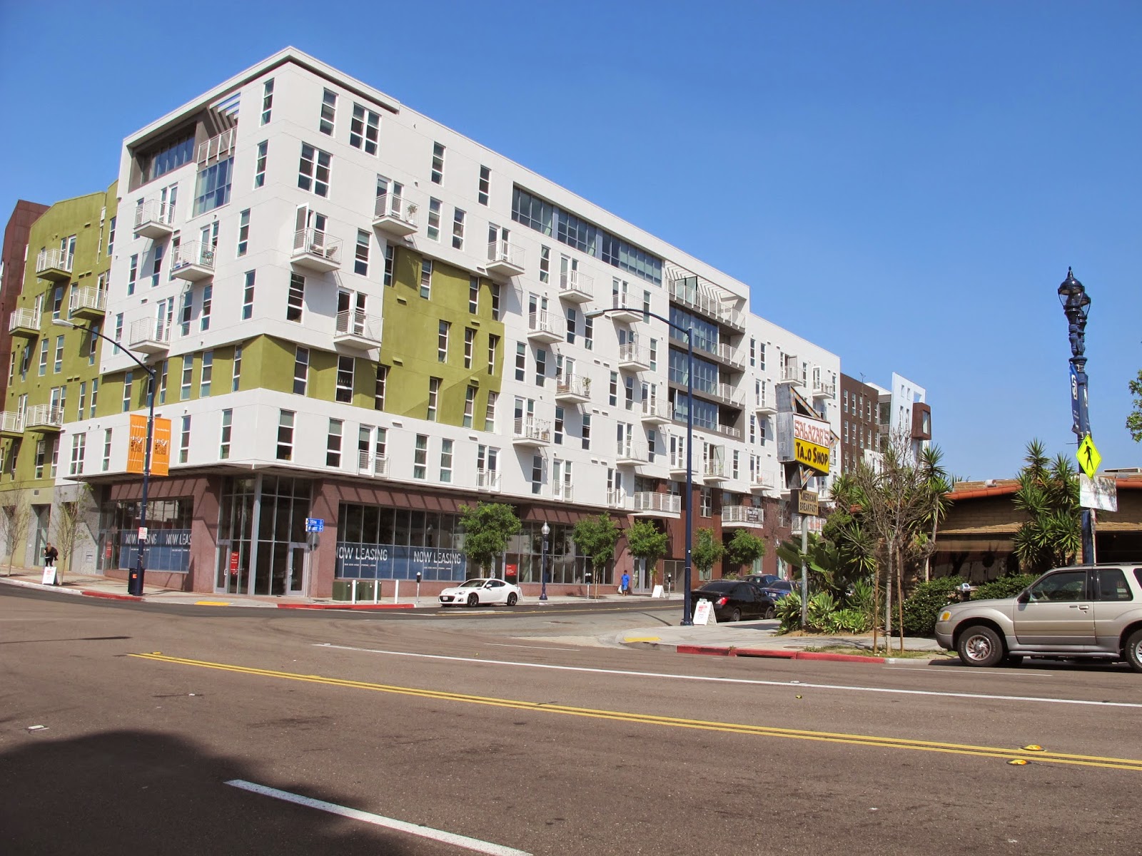 One Plus Five in San Diego on Market Street (photo: ArchPlan Inc.)