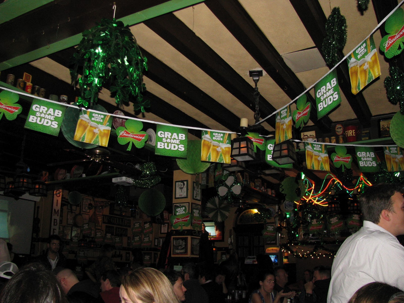 Corrie Food: McGillan's Old Ale House: The Oldest Irish Pub in Philly
