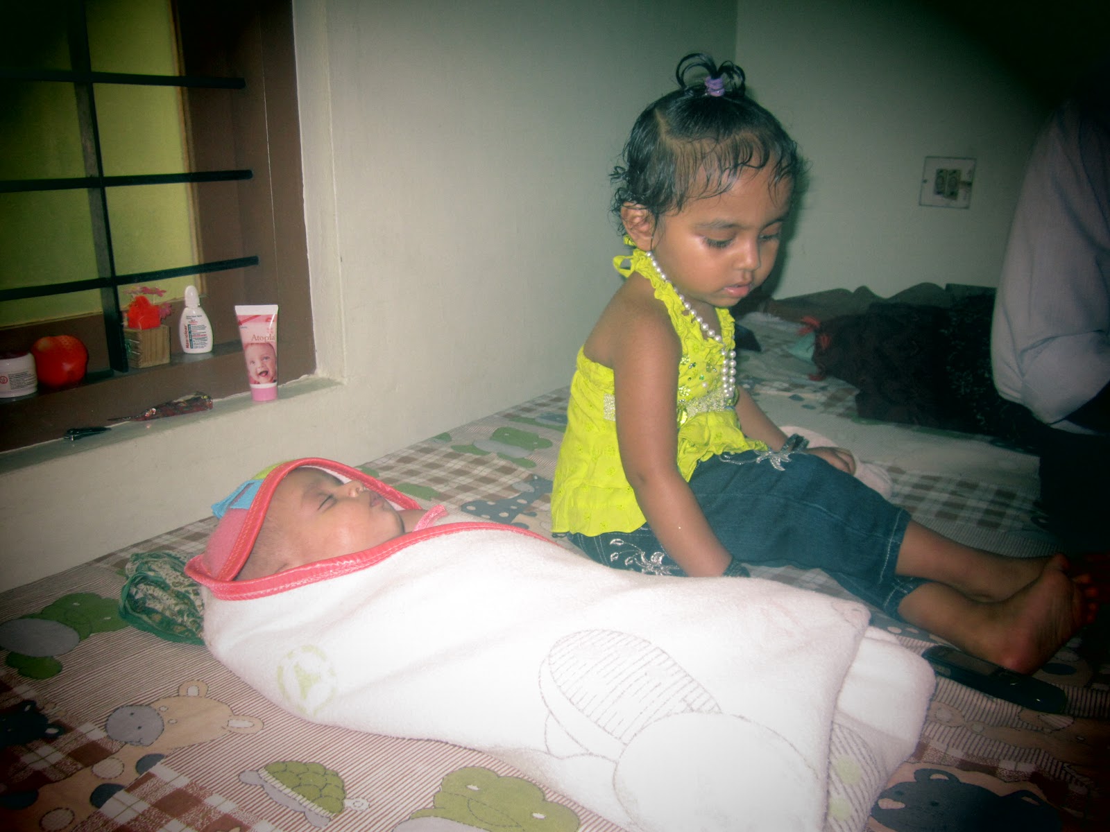 Life With Liya And Zain Wordless Wednesday The Big Sis