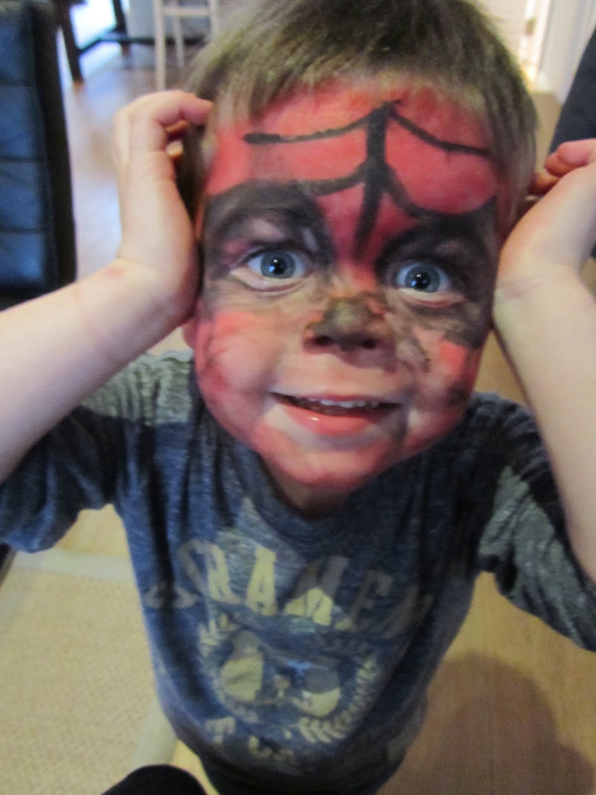 Brown Paper & String: Photo wall and a bit of zhooshing