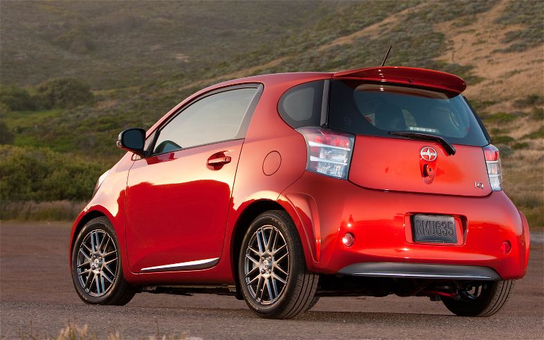 Cars dunia: 2012 Scion iQ Cars