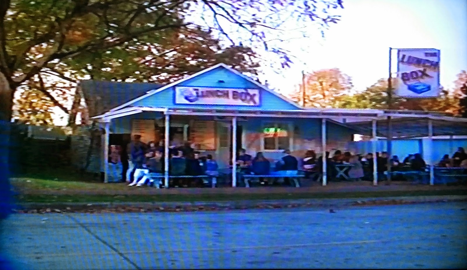 The Adventures of Blogger Mike: Lunch Box Diner - "Angus" Filming ...