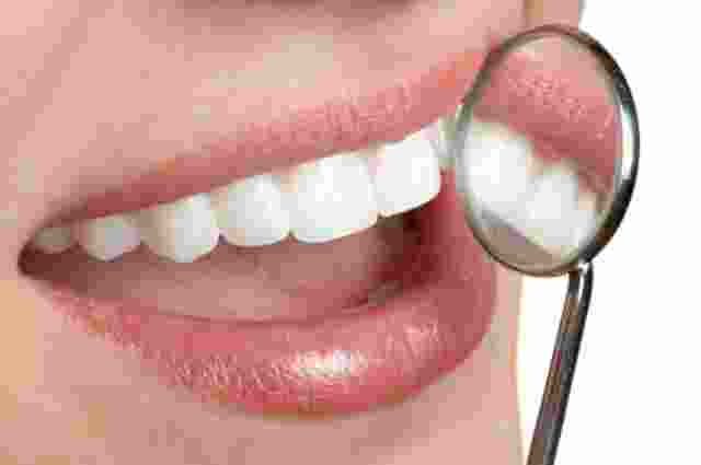 How to Get Pink Gums Naturally at Home