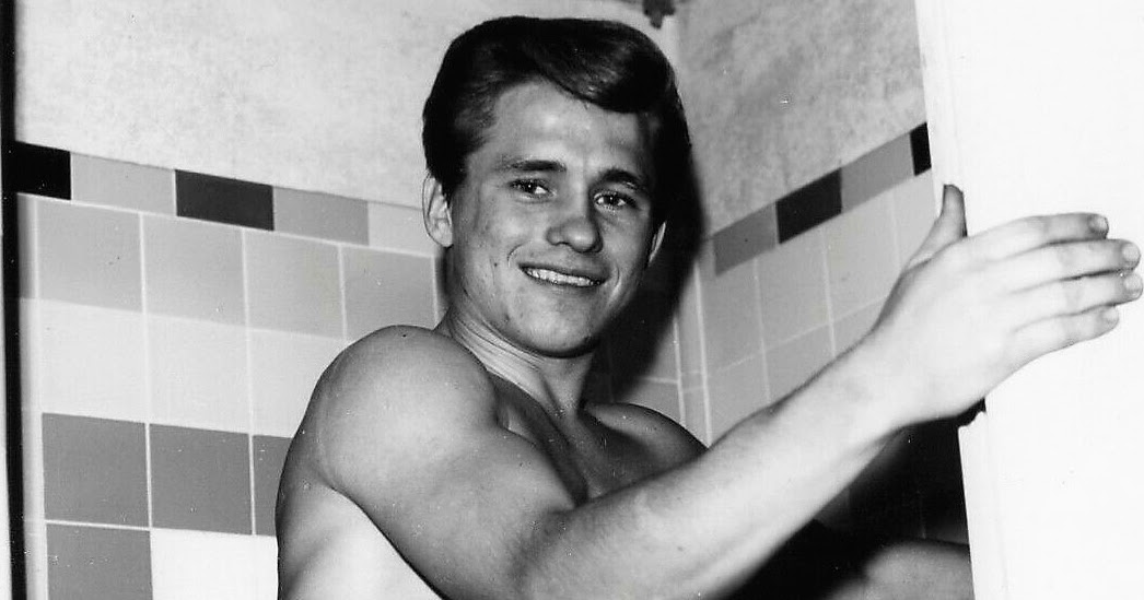 Men From Back Then : Untrimmed & Untamed Bush!