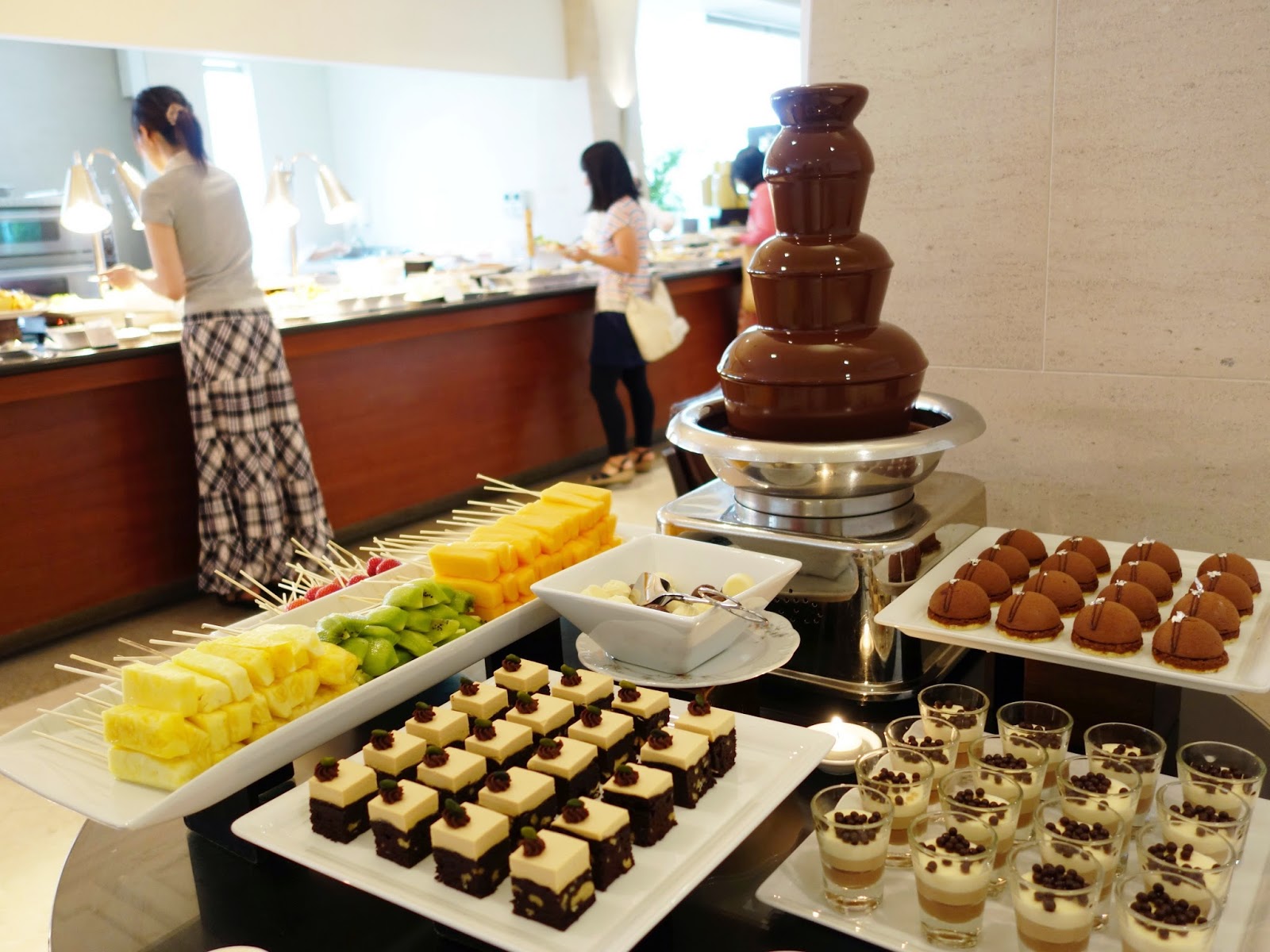 PinkyPiggu: English Afternoon Tea Buffet At L'Espresso, Goodwood Park ...