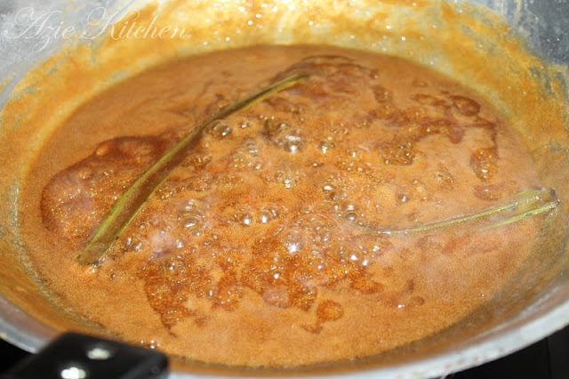 Kuih Wajik aka Nasi Manis Durian Buat Tetamu Istimewa Nur Qaseh - Azie ...