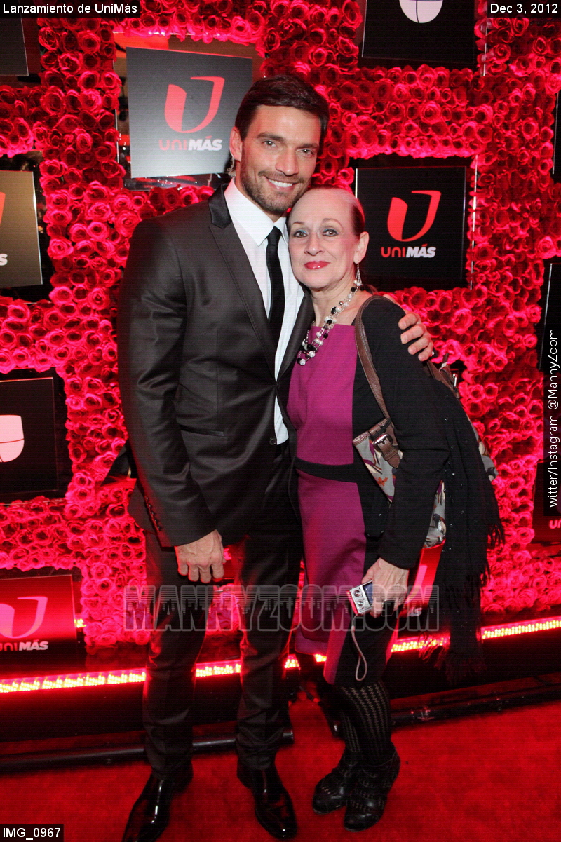 Fans Telenovela ¿Quién eres Tú? : Lanzamiento de Unimas